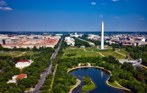 18 Pros and Cons of Living in Washington, DC • African Jacana